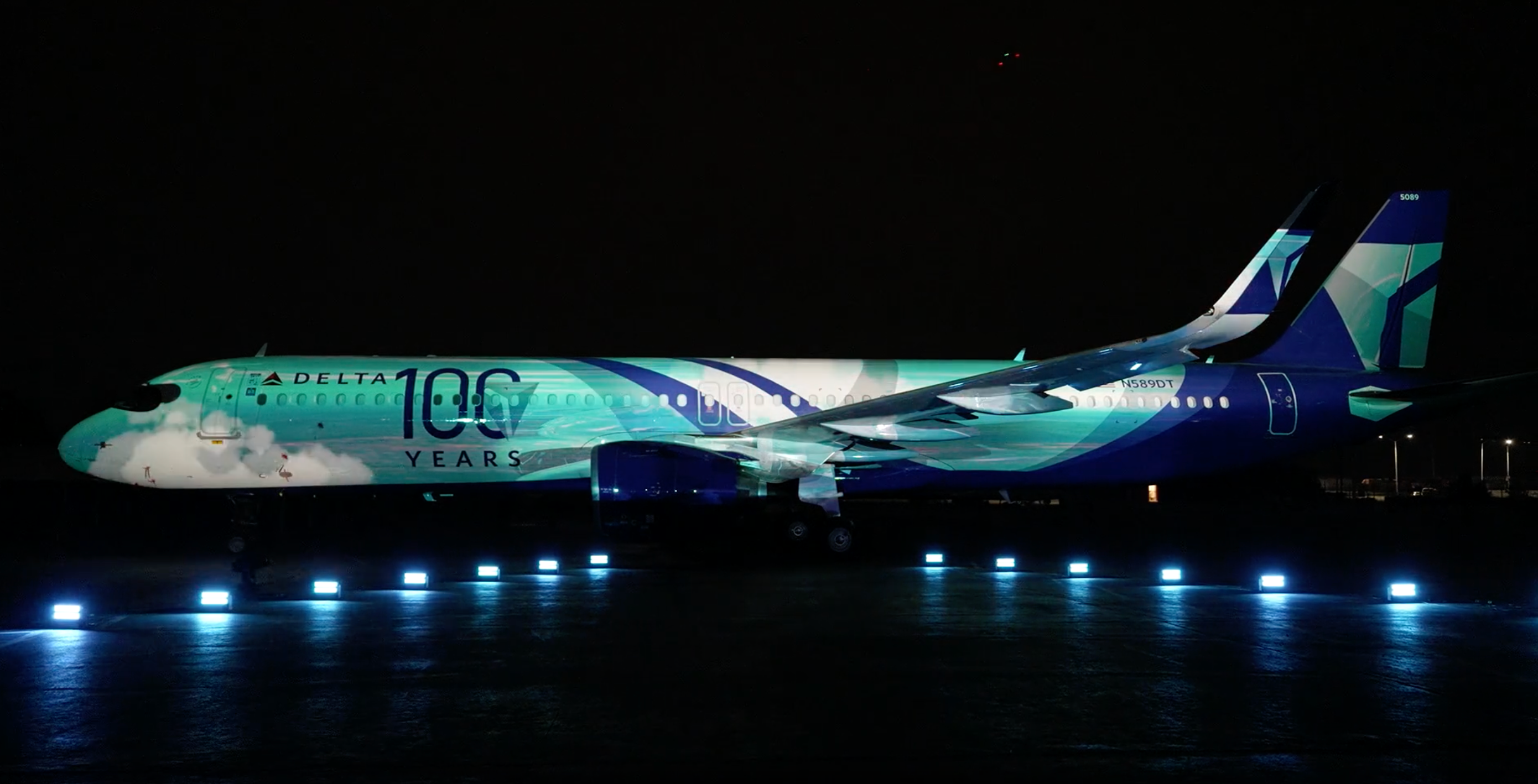 Watch: Delta Air Lines Unveils Centennial Livery
