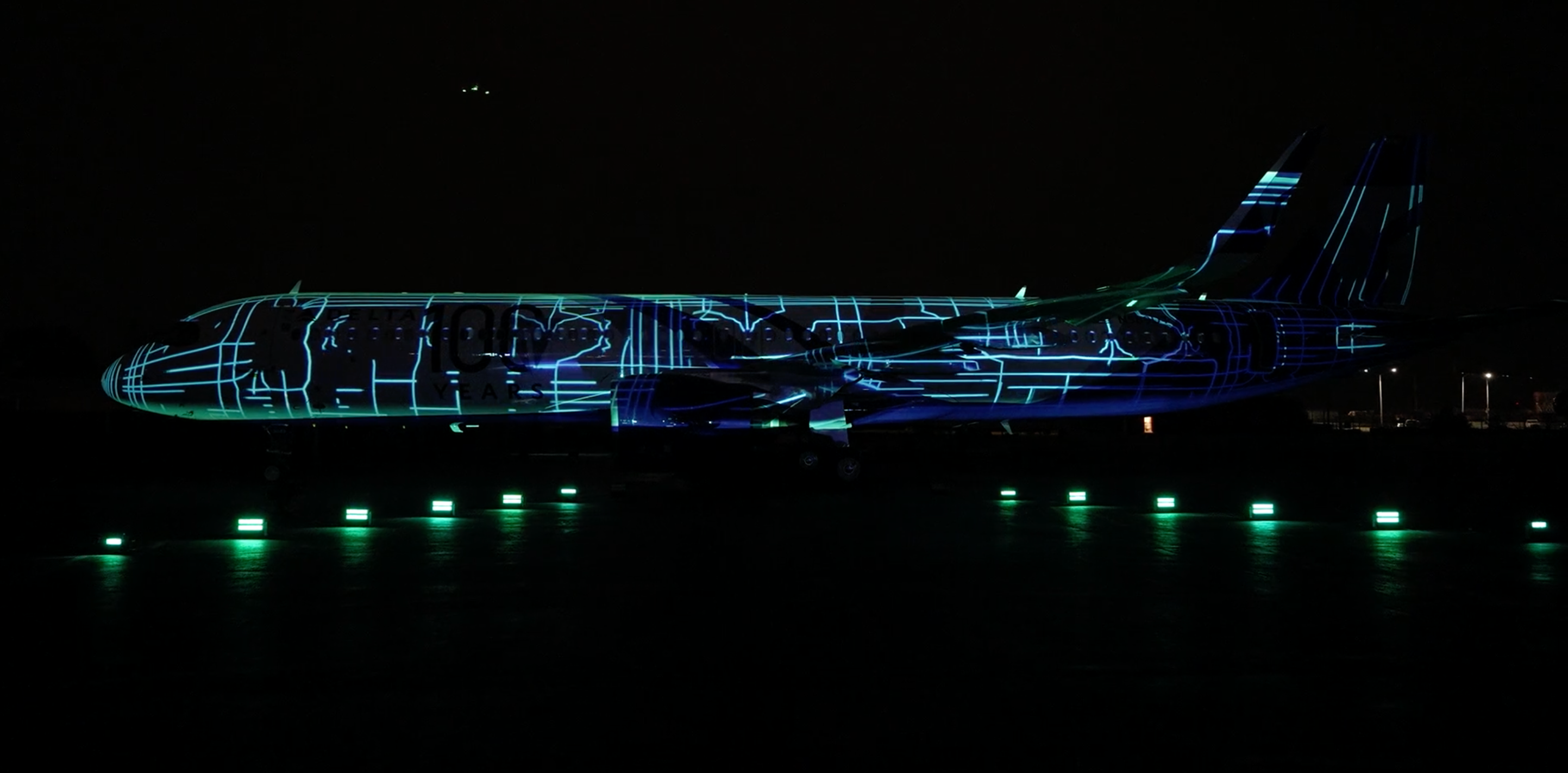 Watch: Delta Air Lines Unveils Centennial Livery