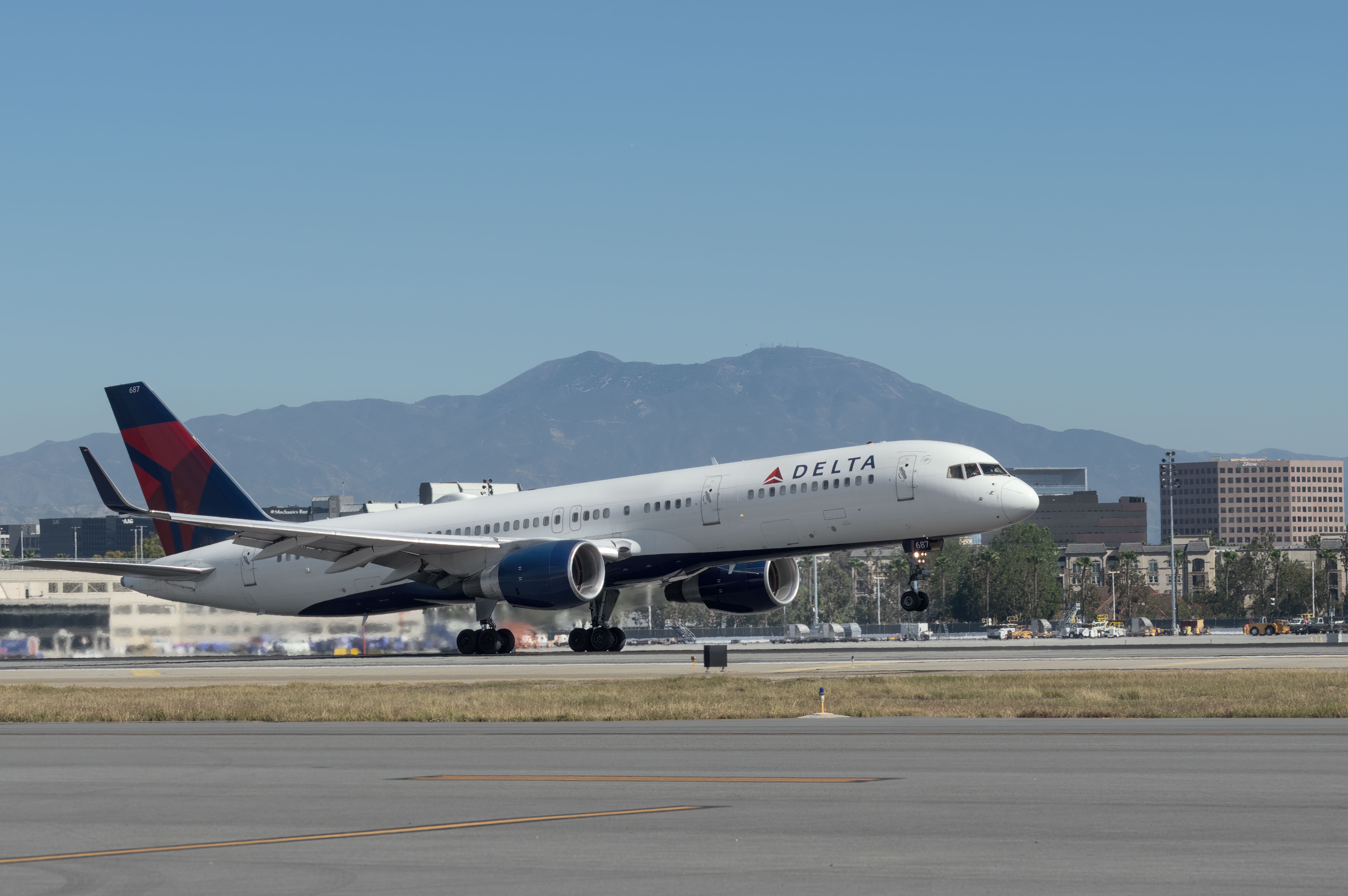 Delta Air Lines Updates Inflight Menu Options In Preparation For Fall