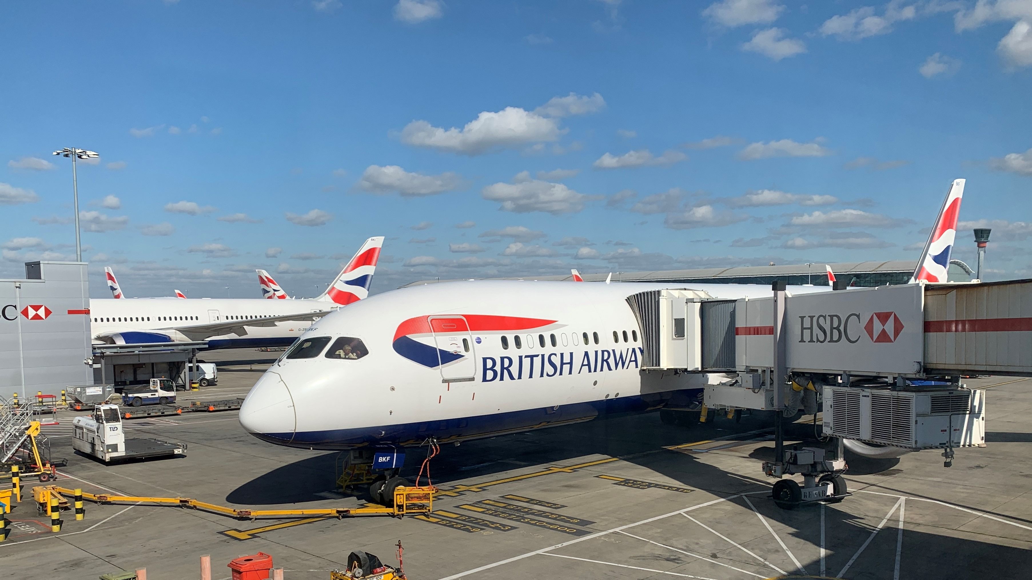 Cost-Cutting: London Heathrow Airport Considers Shorter New 3rd Runway