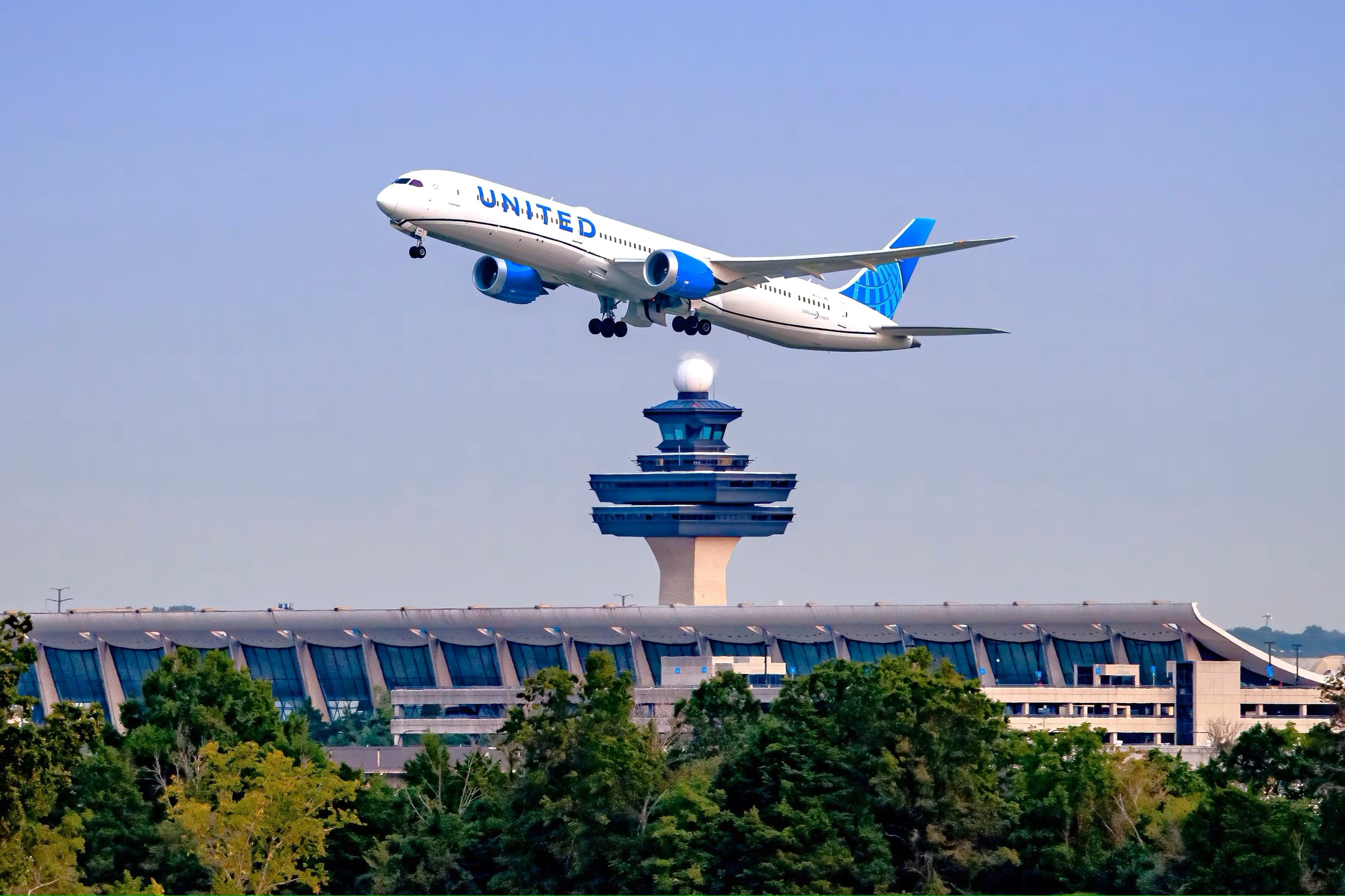 This Washington DC Airport Set Not 1, But 2 New Records In 2024