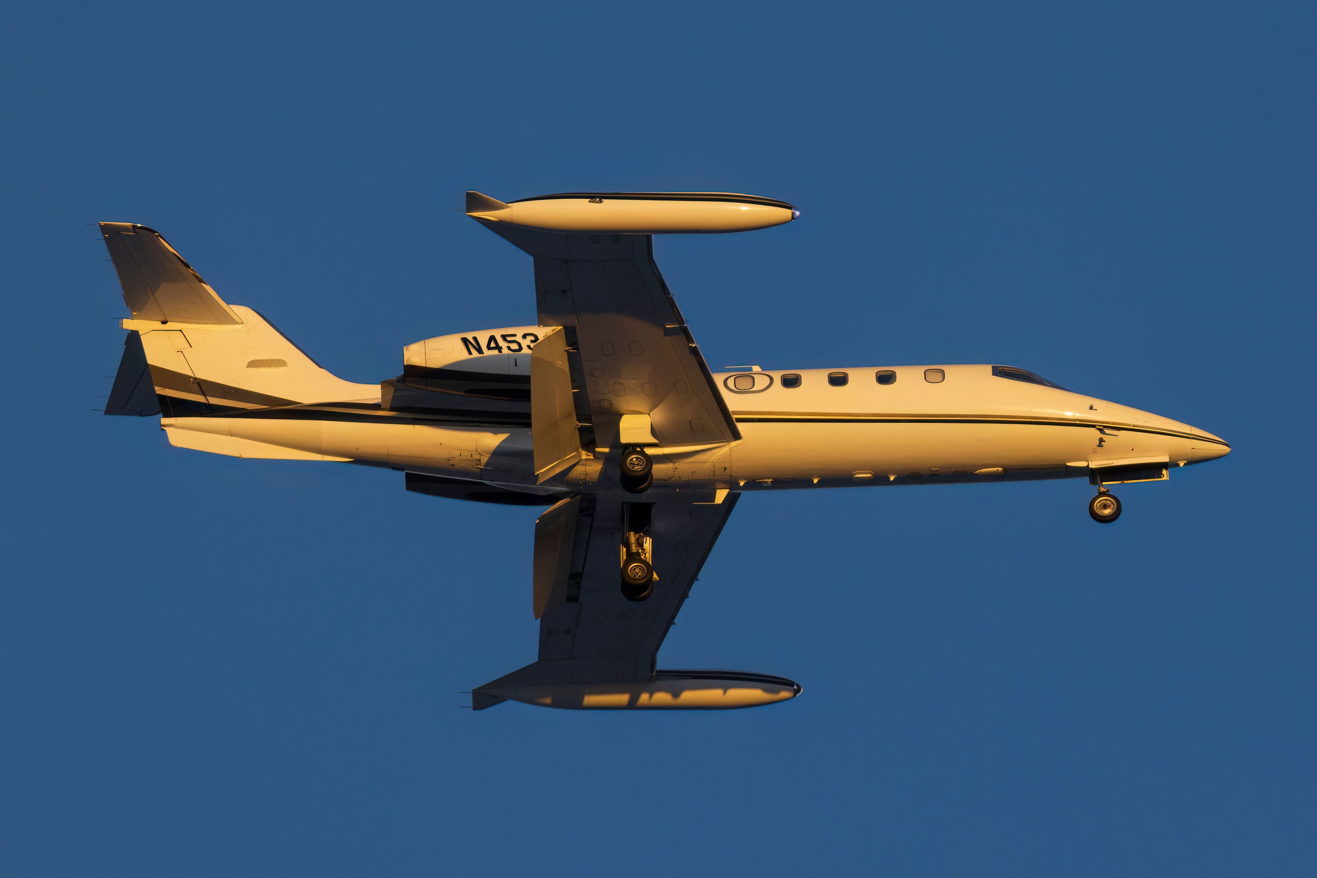 A Closer Look At The Popular Learjet 35