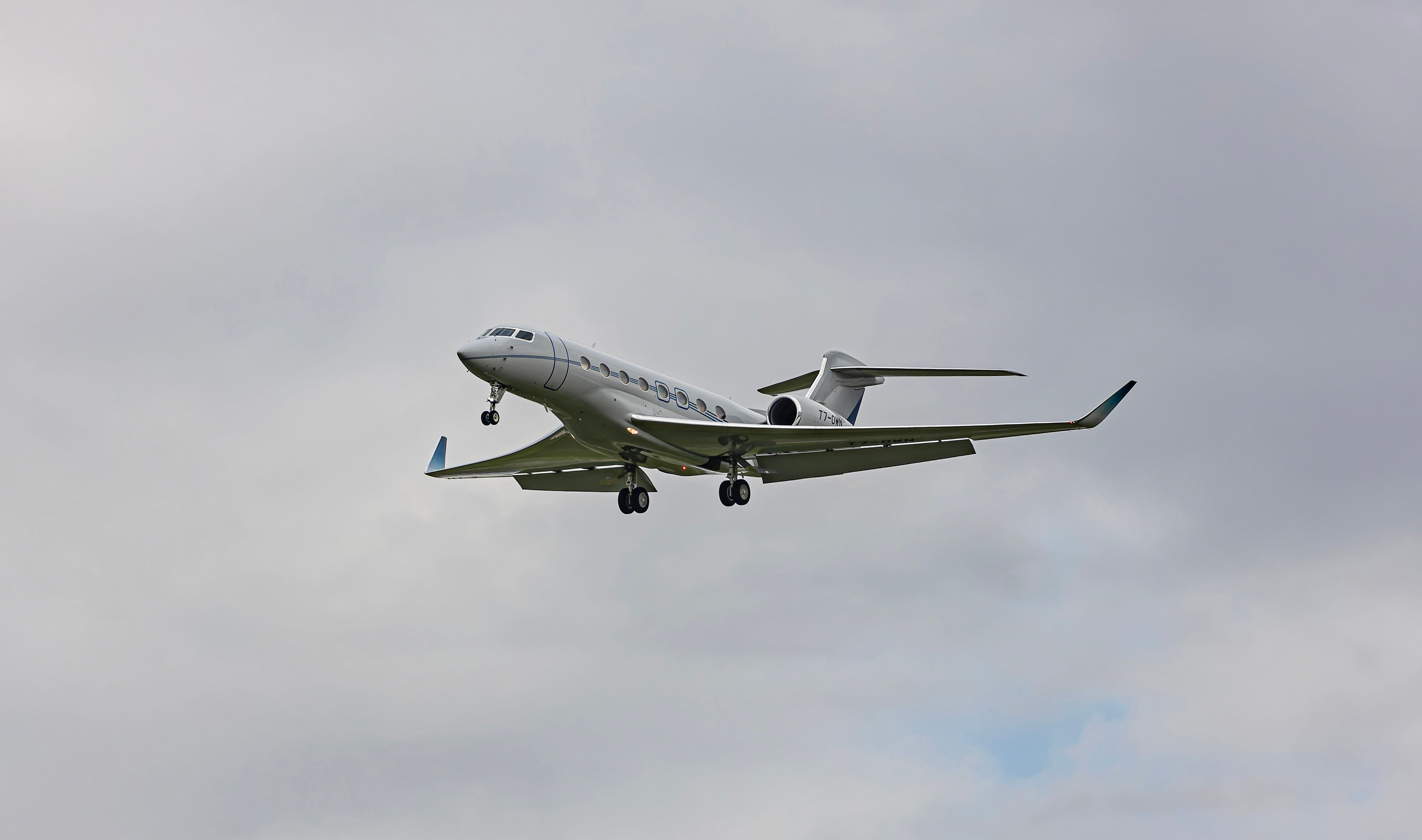 Inside the Luxurious World of Oprah Winfrey's Private Jet