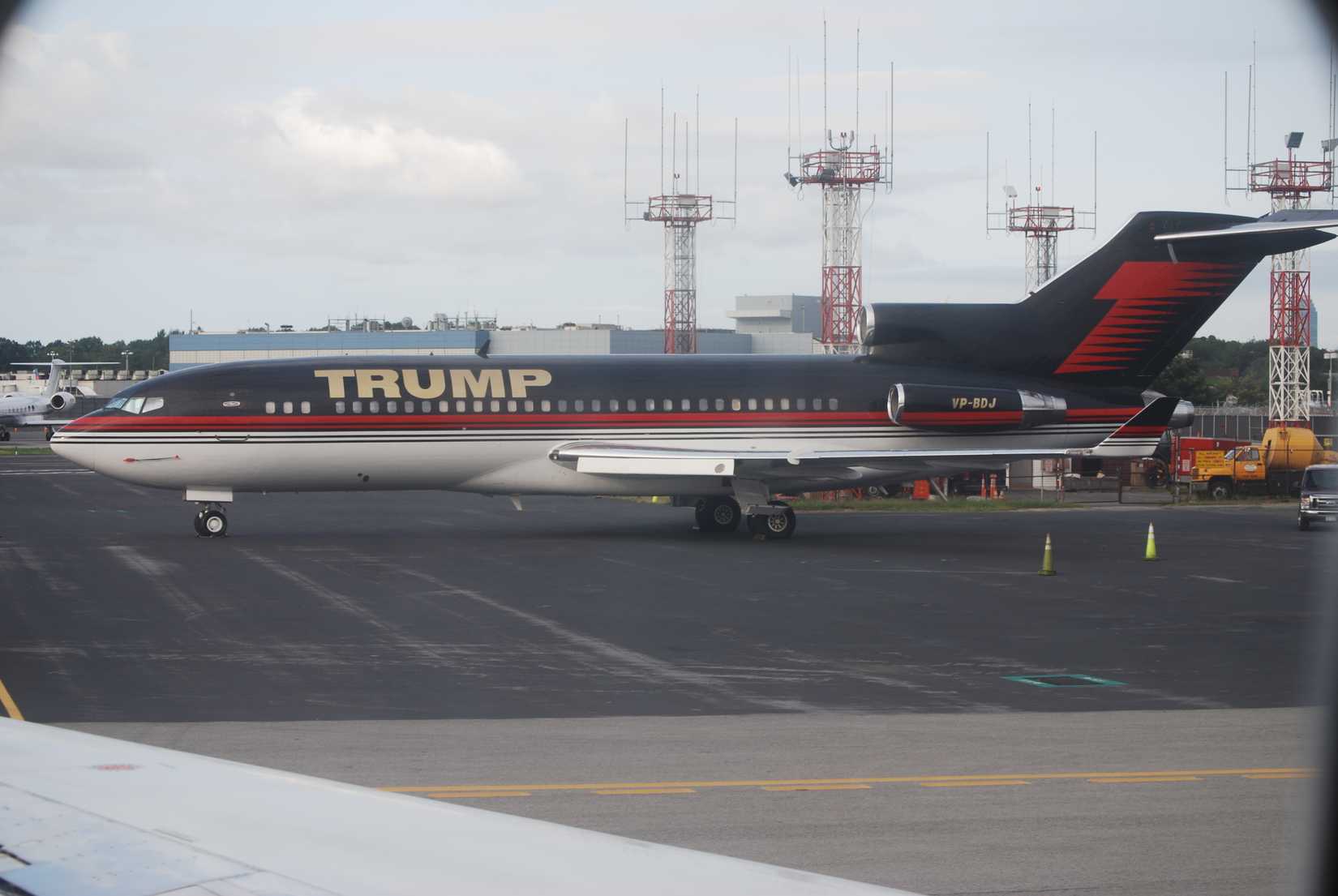 How Many Aircraft Does Donald Trump Own?