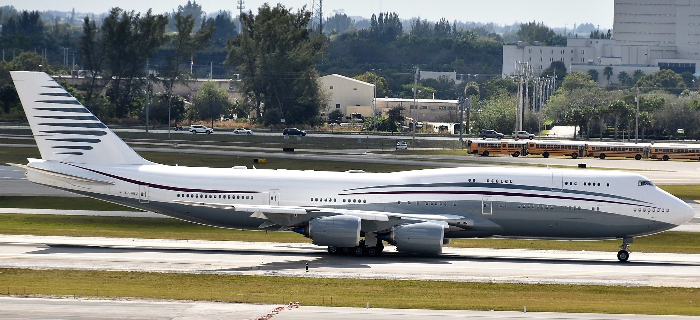 How A Qatari Boeing 747 Could Become Trump's New Air Force One