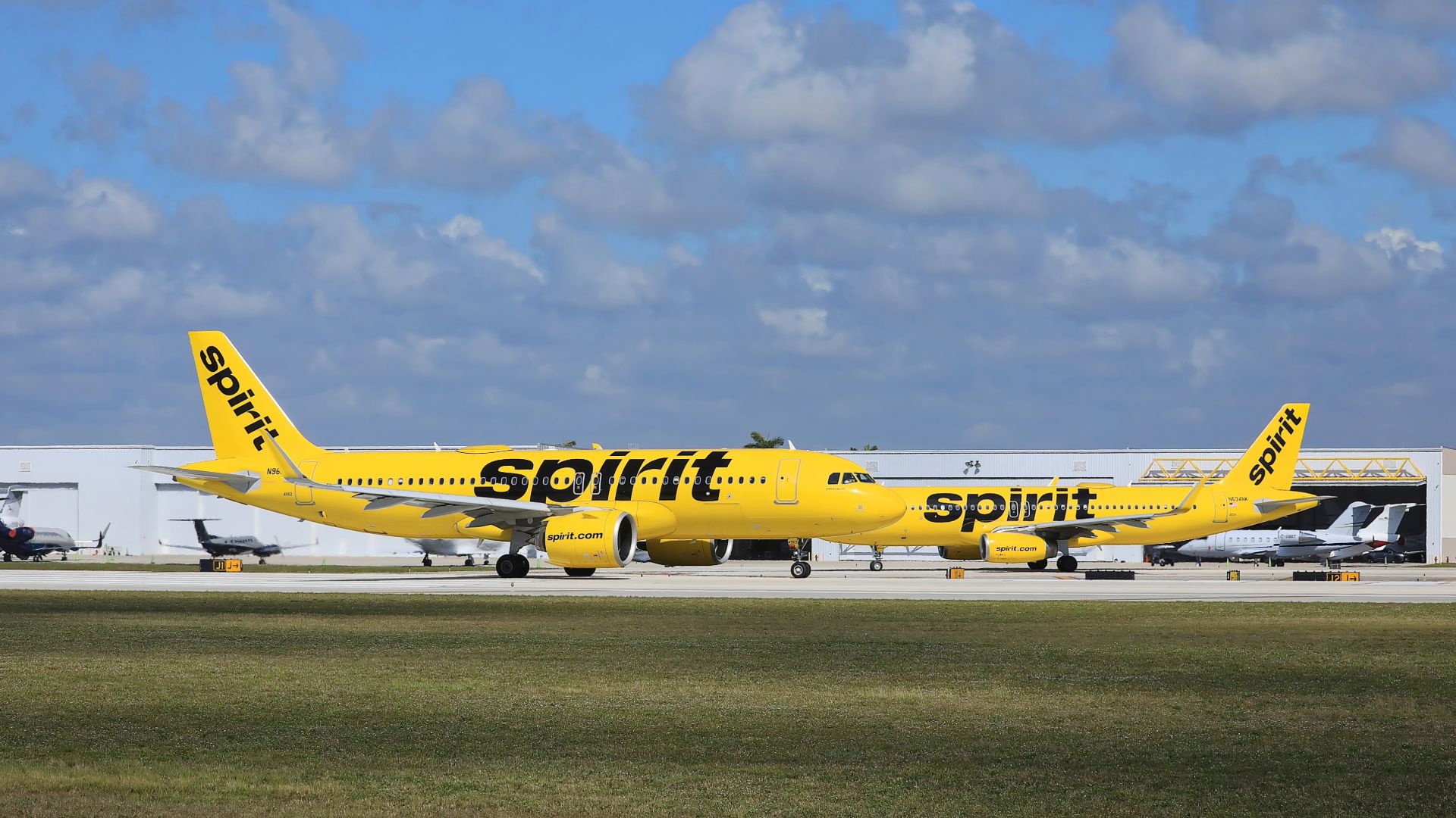 Spirit Airlines Is Adding Extra Leg Room... But It's Going To Cost You