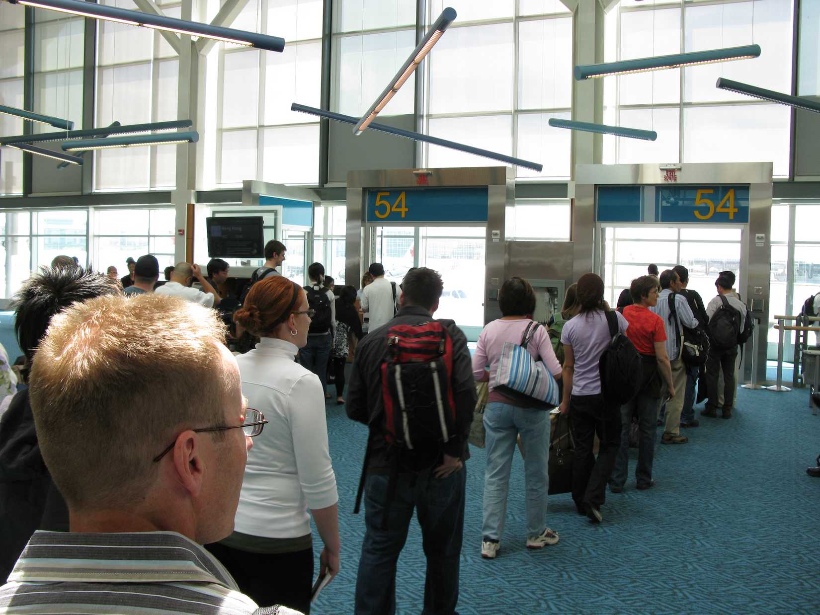 When Frontier Airlines Mistakenly Flew A Teenager To The Wrong Destination