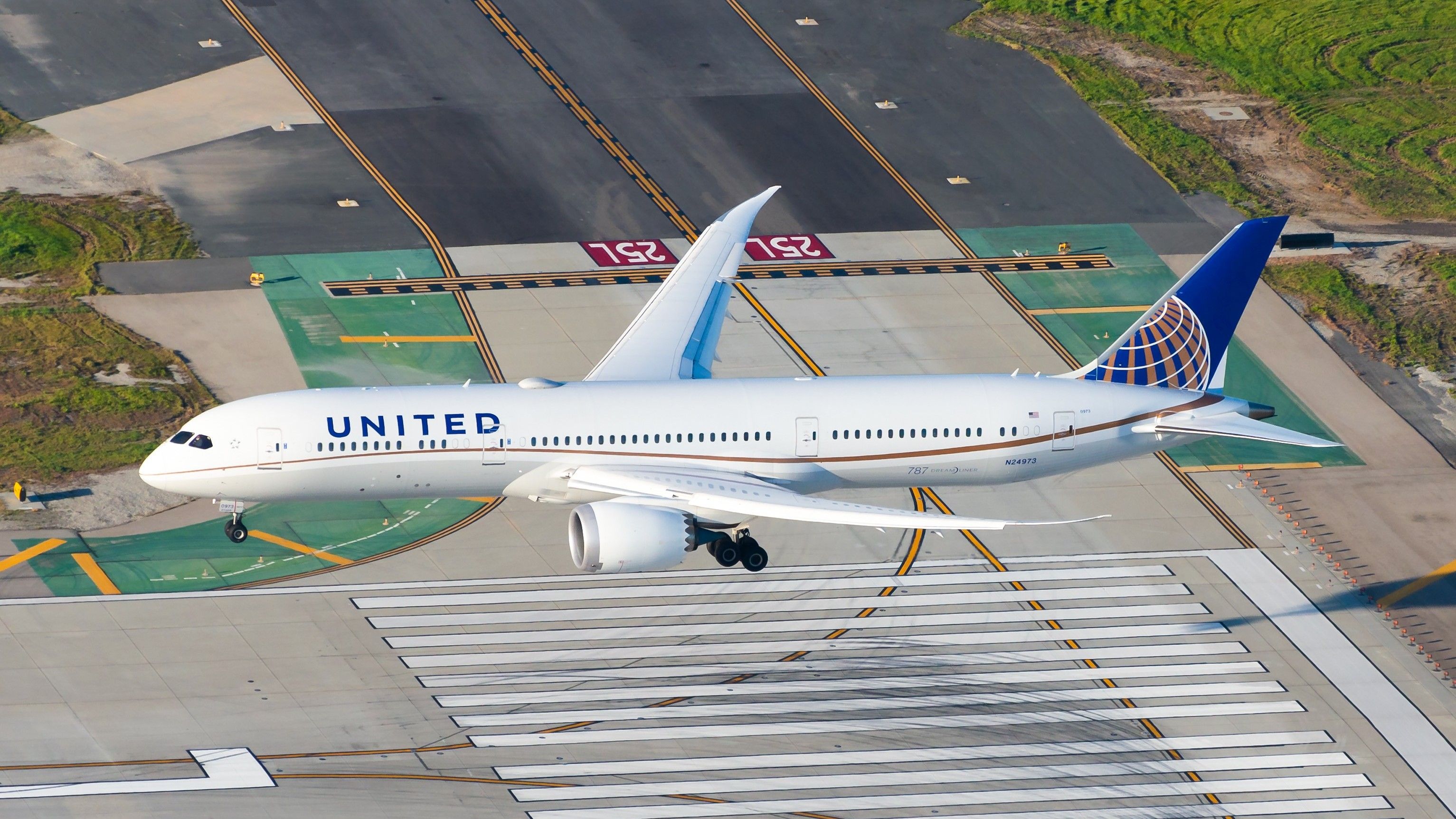 United Airlines Commences New Boeing 787-9 Dreamliner Flights Between ...