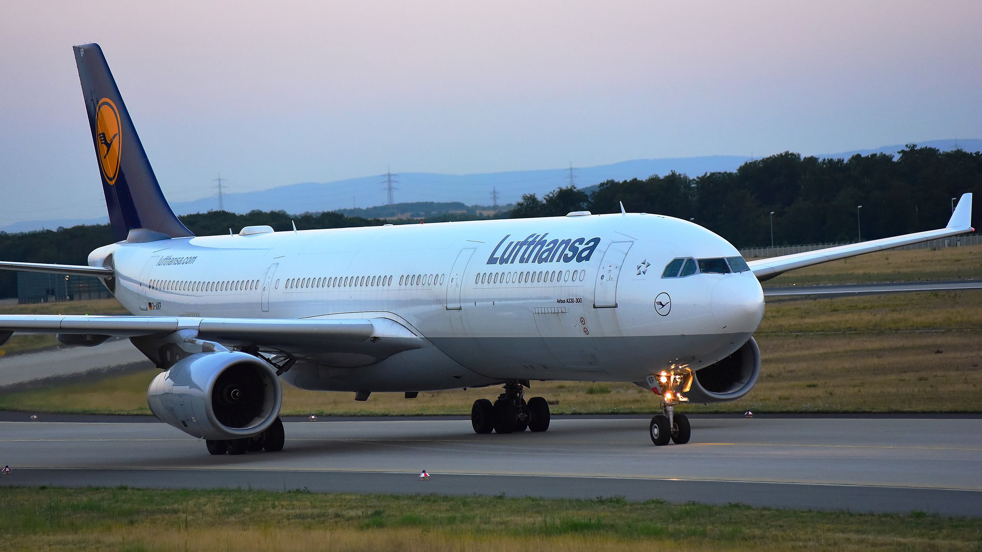 Why A Hole In The Runway Made Lufthansa Offload 45 Passengers