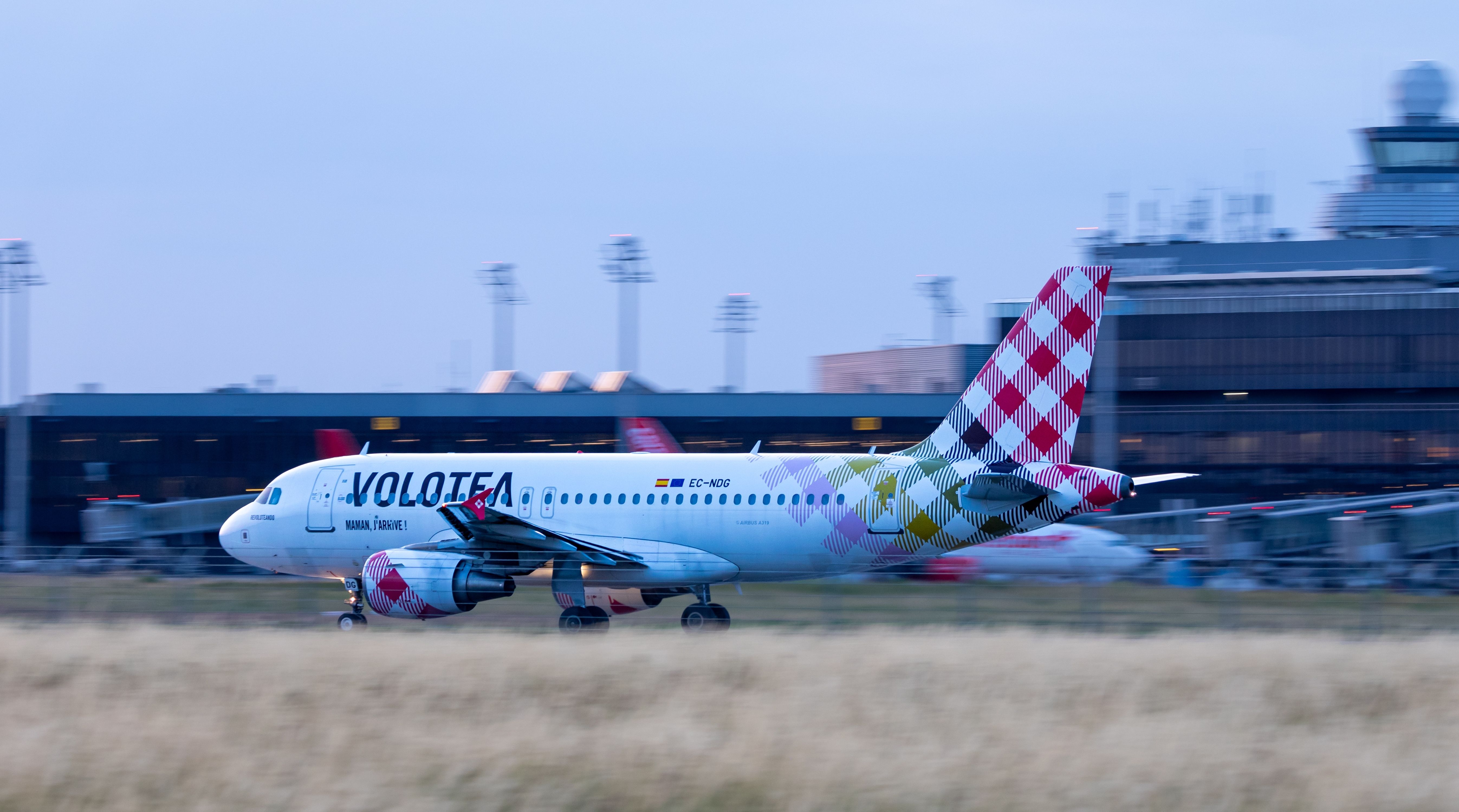 One Dead After Being Sucked Into Airbus A319 Engine In Italy
