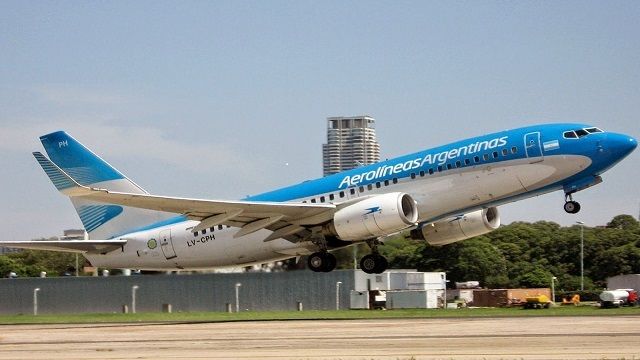 Wings On The Go: Buffalo Wild Wings Opens 1st Ever Airport Location In ...