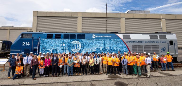 JetBlue Dedicates 25th Anniversary Livery To Its Crewmembers
